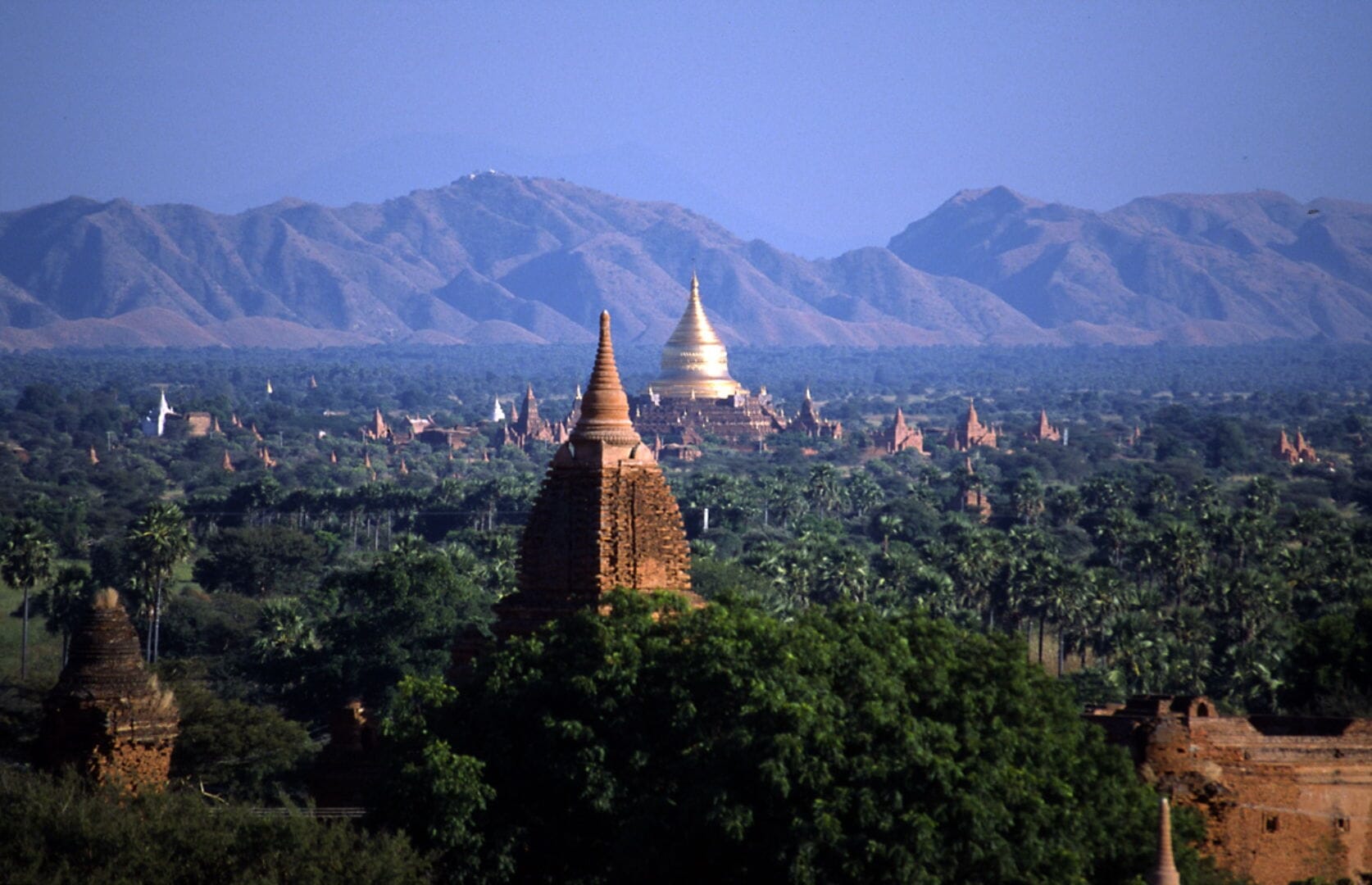 Bagan Travel Guide, Photos & Videos, Things to do & see - Earth Roulette