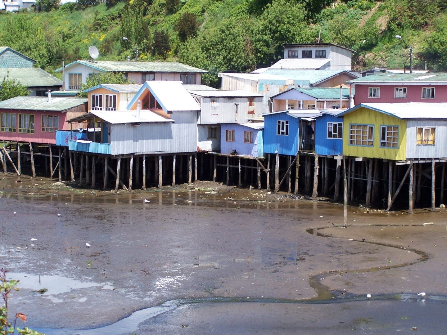 Castro, Chile Vuelos baratos, hoteles, lugares para visitar - Earth ...