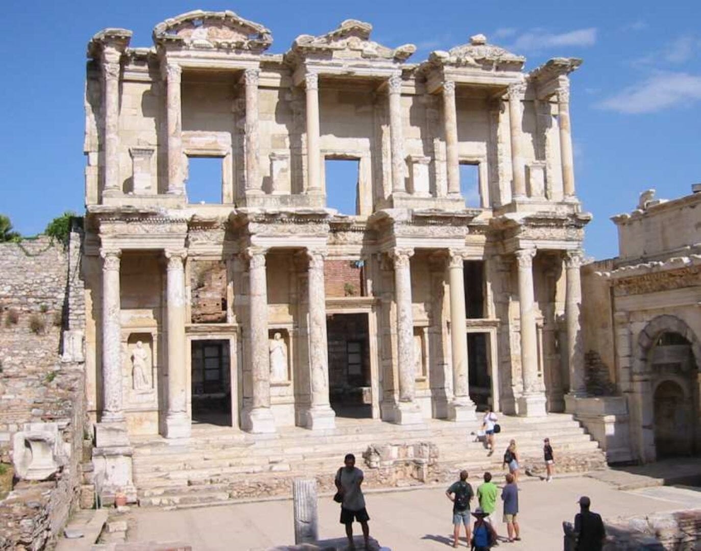 Things to Do in Ephesus, Turkey 2025 - Hotels & Flights - Earth Roulette