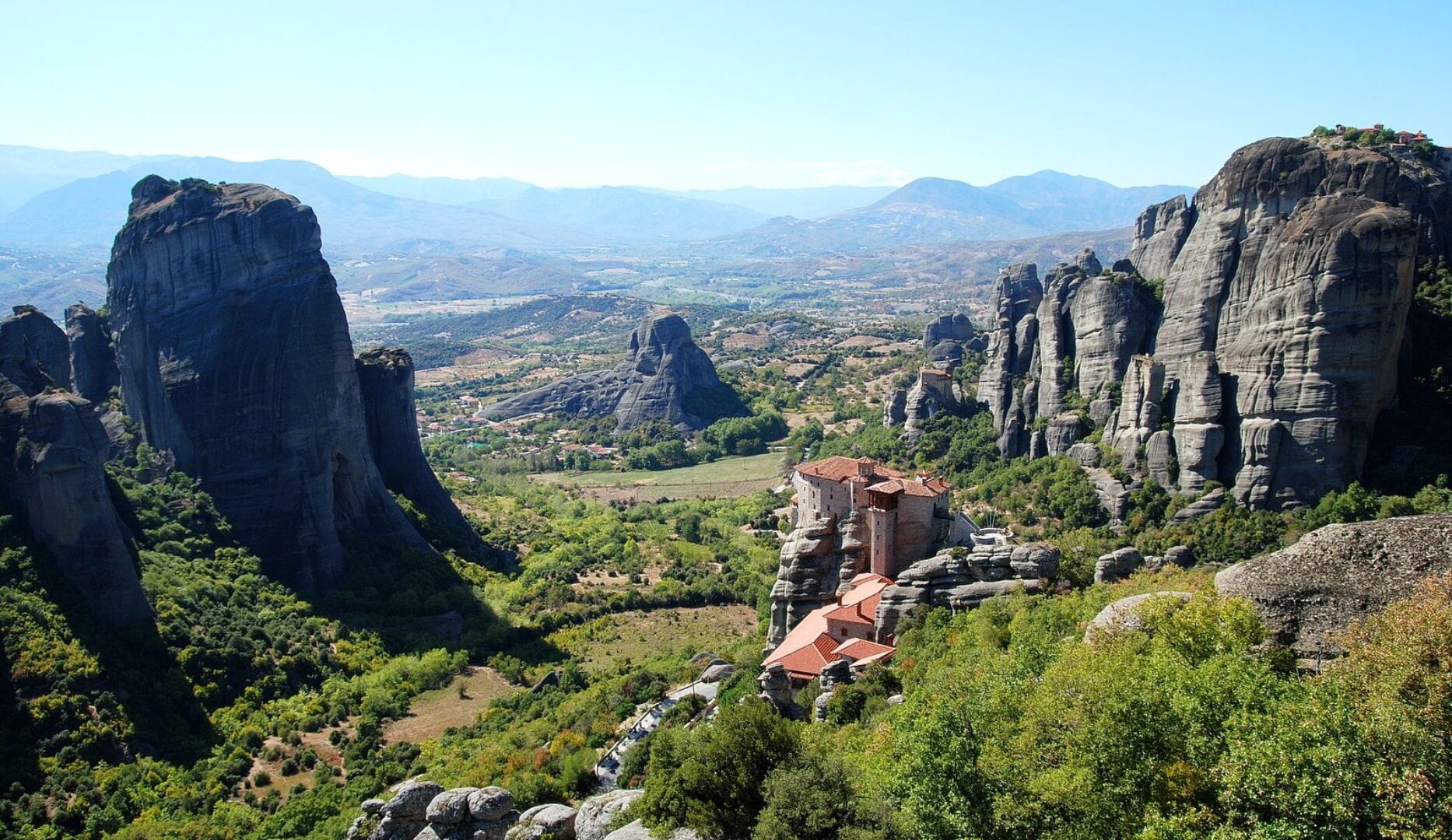 Things to Do in Meteora, Greece 2025 - Hotels & Flights - Earth Roulette