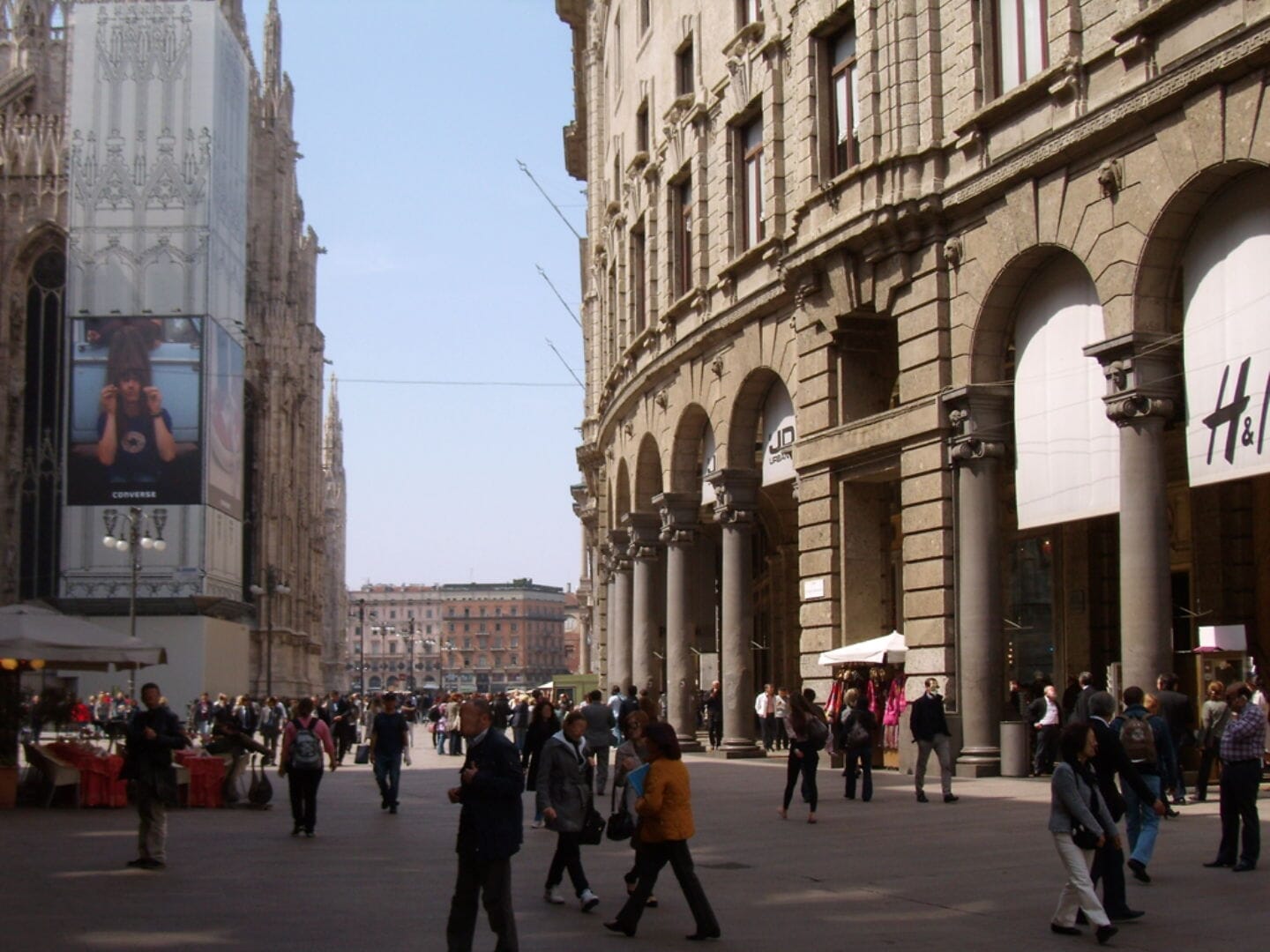 Milan/Centro Storico Travel Guide, Photos & Videos, Things to do & see ...